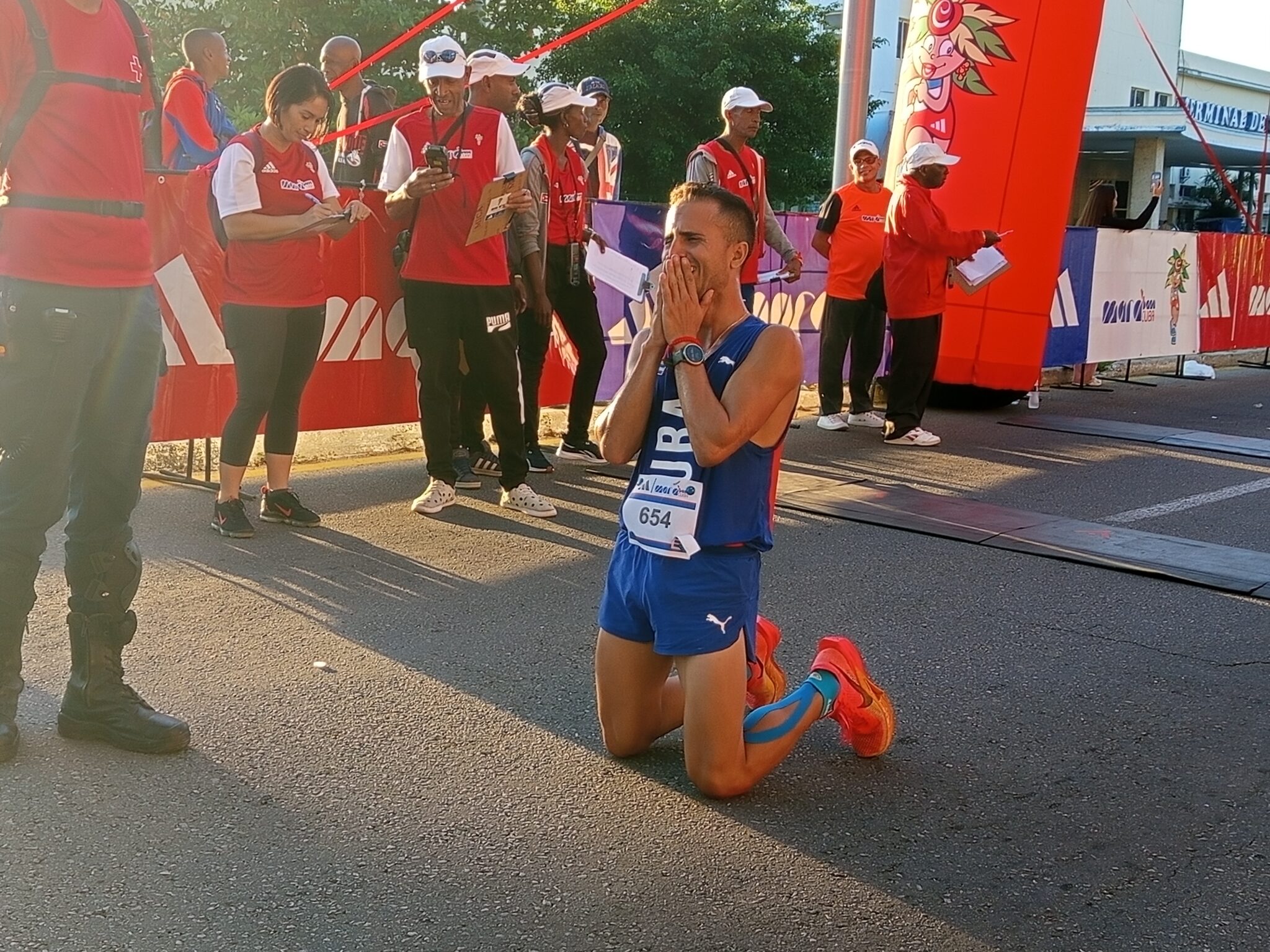 Ronnei sigue siendo el rey de los 21 Km de Marabana - Radio Rebelde